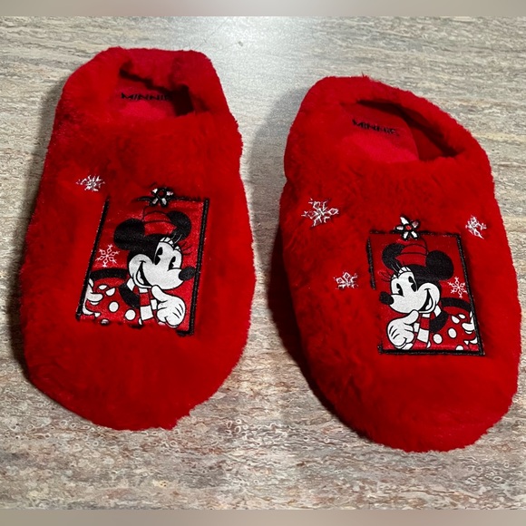 Disney | Shoes | Disneys Minnie Mouse Red Plush Slippers | Poshmark
